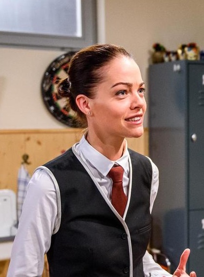 "NU PAGADI": KRISTINA DÖRFER DIEVINA VAIDYBĄ - Play Radio - More Hits!